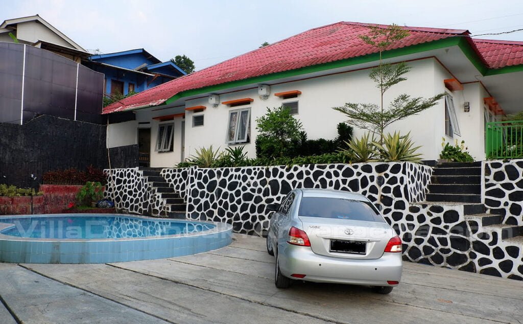 Villa Jabal, Tempat Menginap Pribadi yang Nyaman di Puncak dengan ...