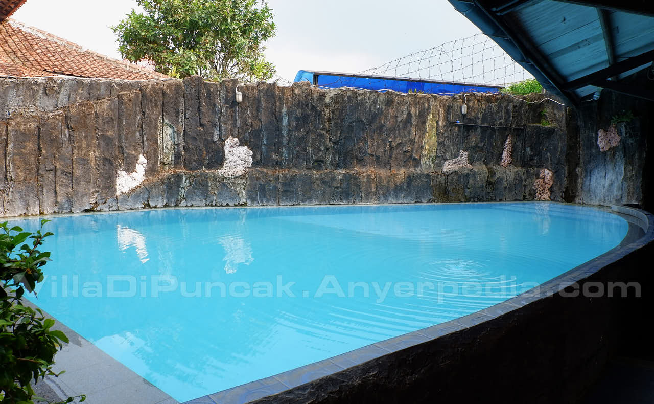 Villa Suhada, Nikmati Liburan Keluarga di Puncak dengan Akomodasi 6 Kamar Tidur dan Kolam Renang ...